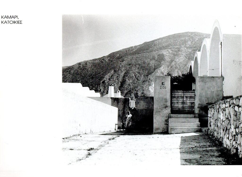 1956-58 – ΕΡΓΑ ΑΝΟΙΚΟΔΟΜΗΣΗΣ ΣΑΝΤΟΡΙΝΗΣ – Bogakos architecture